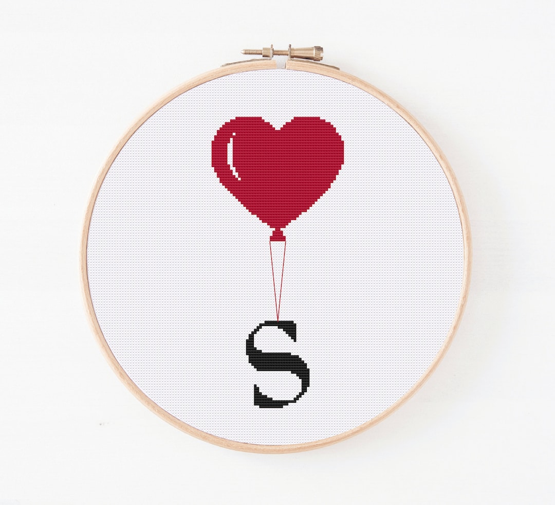 Modèle de point de croix lettre S, ballon coeur S, point de croix ...