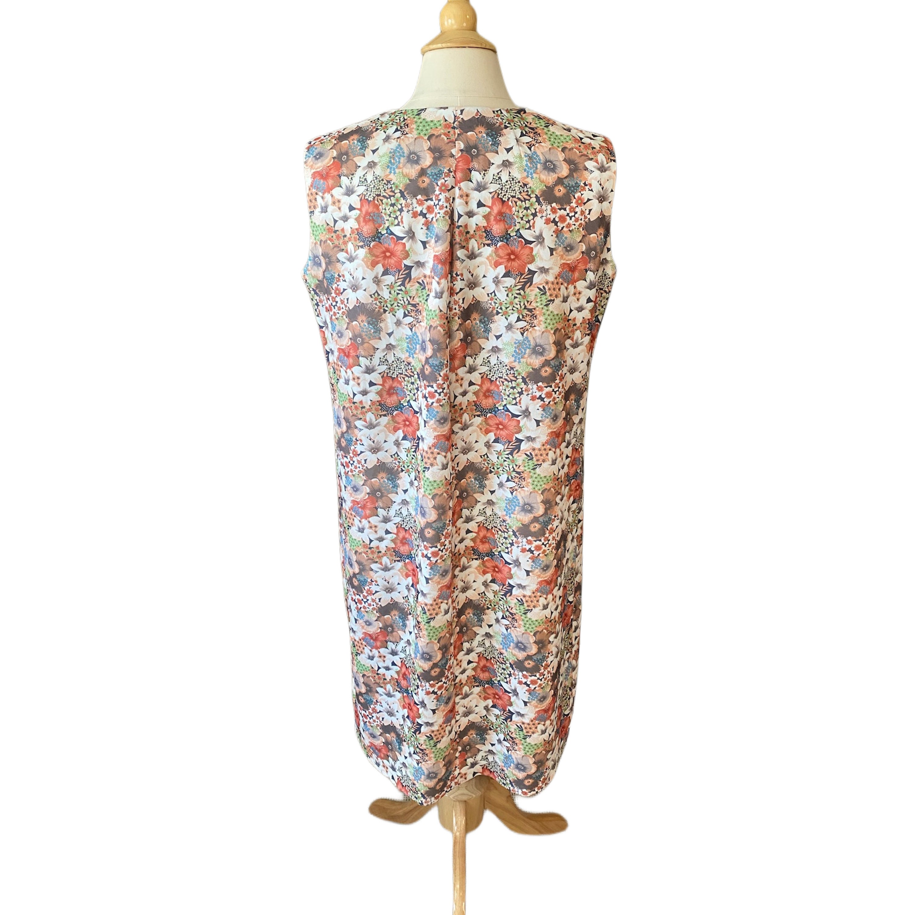 Handmade Vintage 1960s Mod Shift Dress - Floral Print - Geometric Darts ...