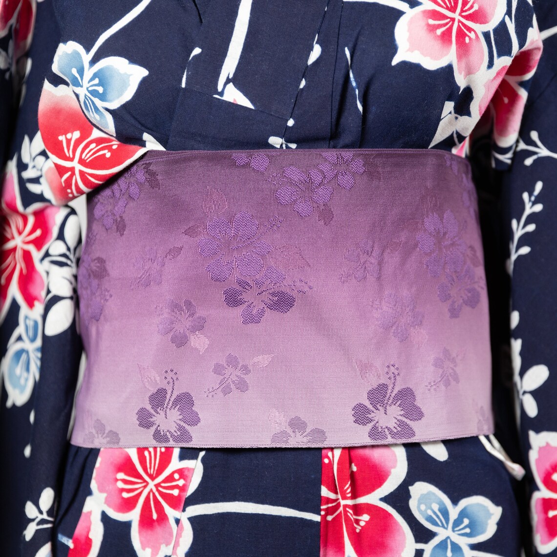 Vintage Retro Yukata Kimono Flowers in Navy - Etsy