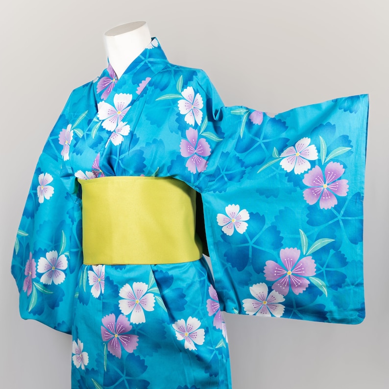 Vintage Yukata Kimono - Flowers in Blue - Etsy