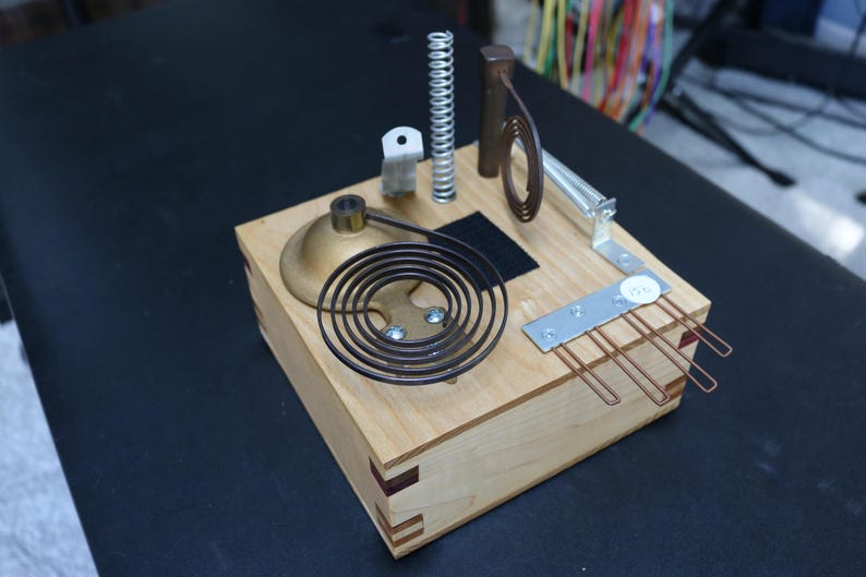 Noise Box, Sound Box, Piezo Contact Mic Instrument for Ambient or ...