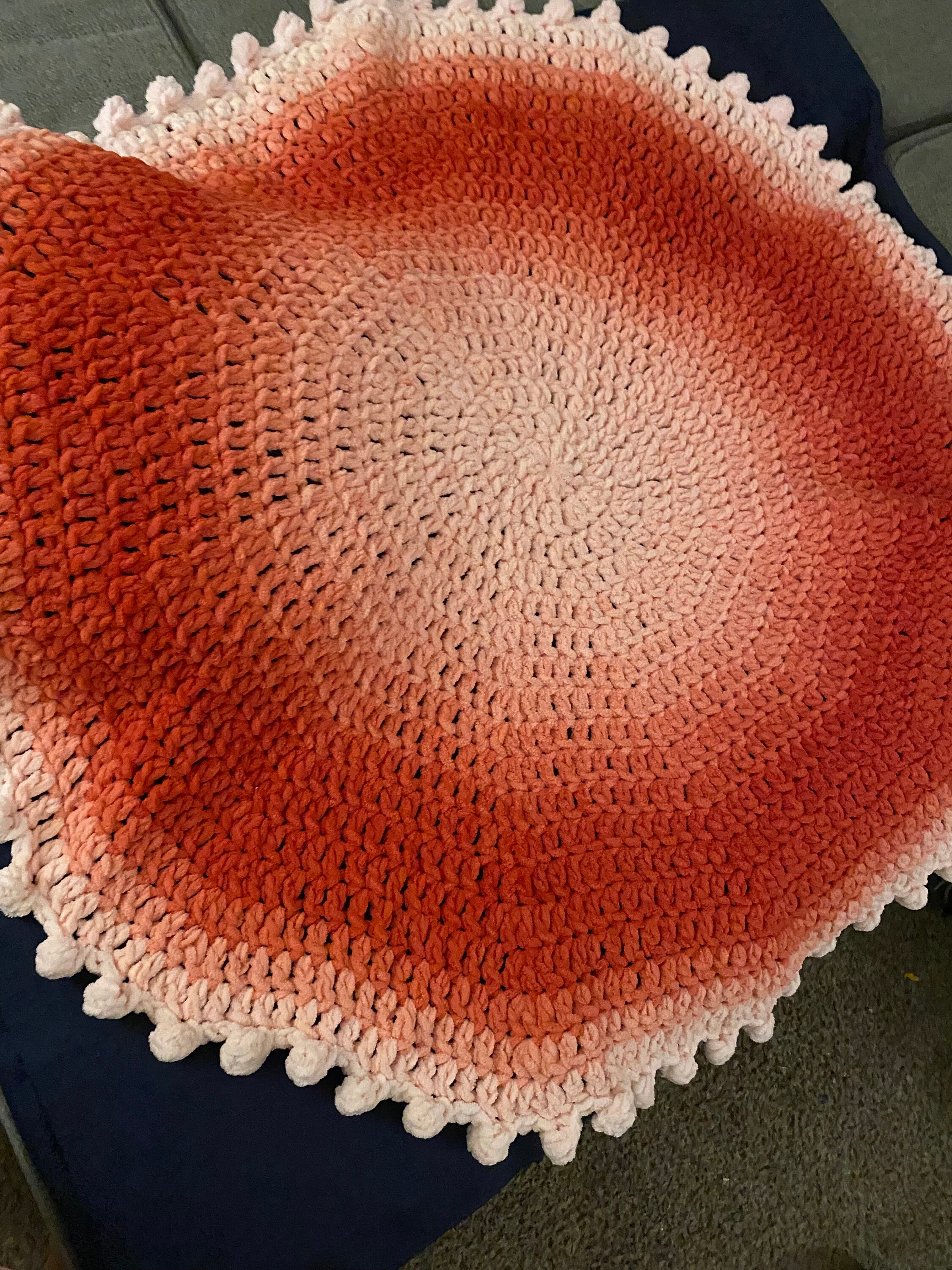 Crochet Baby Blanket, Crochet Round Blanket, Crochet Pom Pom Edge ...