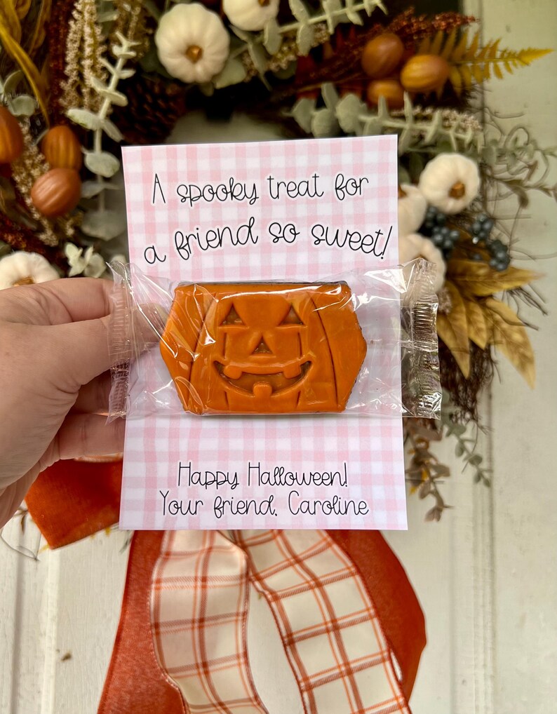 Halloween Treat Favor Cards Pumpkin Brownie Spooky Treat for a Friend ...
