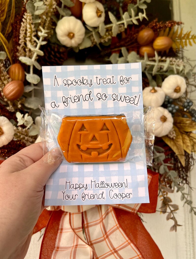 Halloween Treat Favor Cards Pumpkin Brownie Spooky Treat for a Friend ...