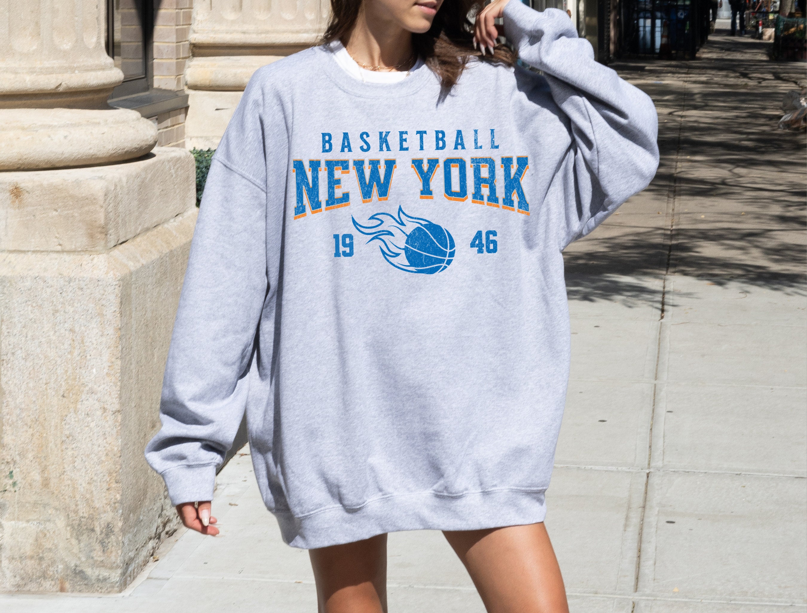 New York Knicks Sweatshirt Women Vintage New York Knicks Crewneck Men ...