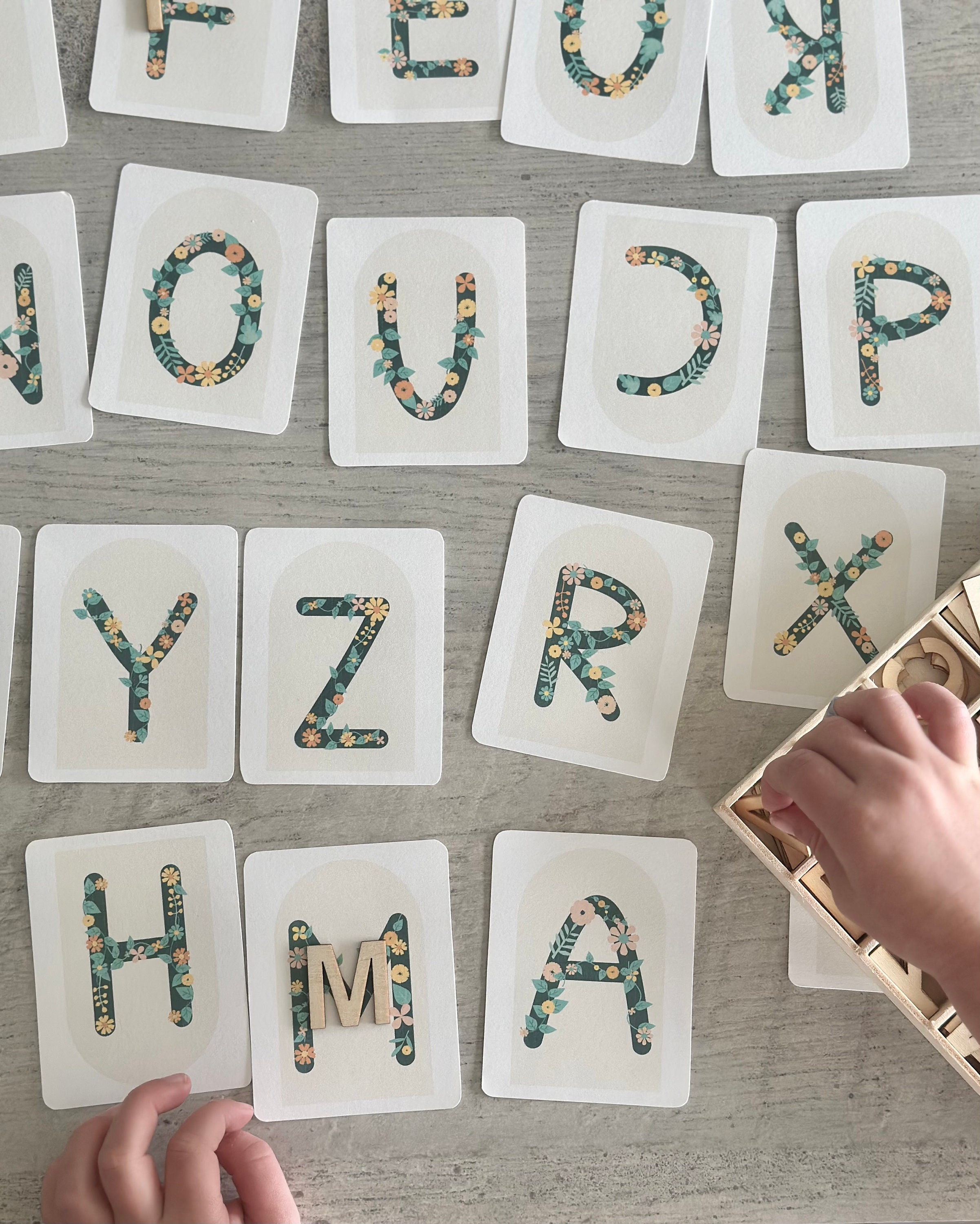 Alphabet Flash Cards Printable Preschool Resources Toddler Activities ...