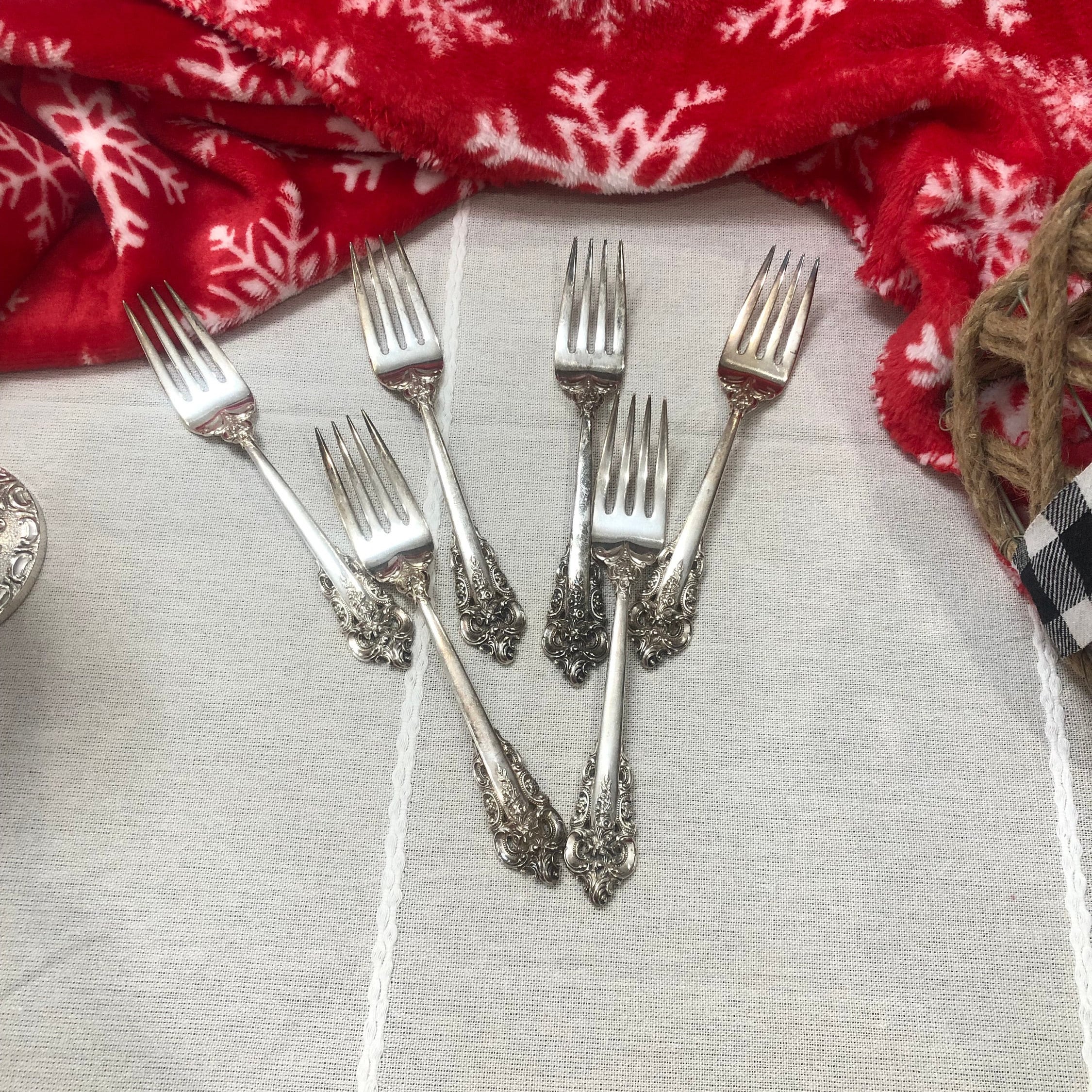 Vintage Grand Baroque Pattern Stainless Silverware Dessert Forks Silver ...