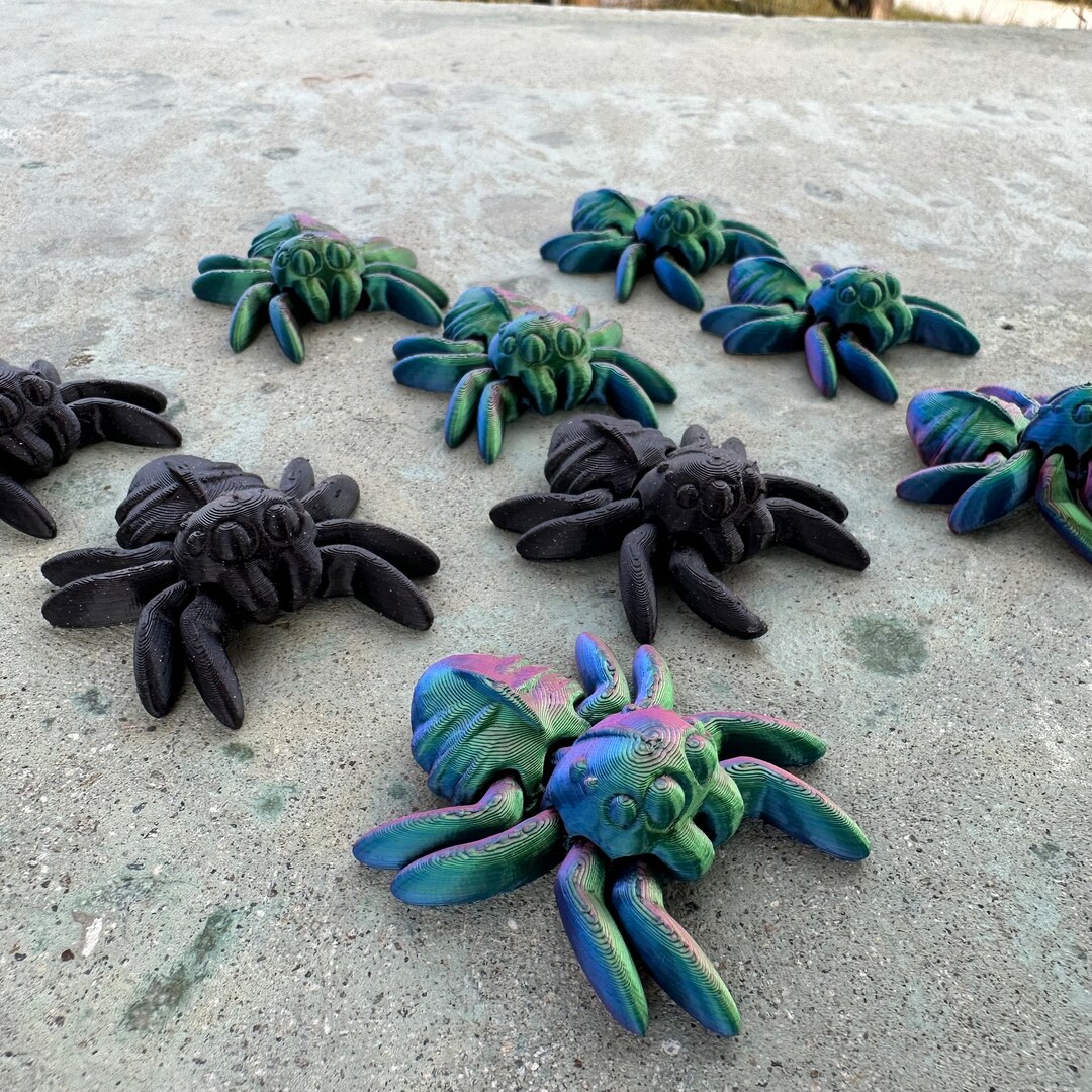 Articulating Mini Spiders, 3D Printed Halloween Decor, Spider and ...