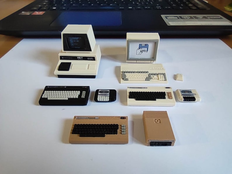 SET Commodore Computers 5 Retro Computers Miniatures - Etsy