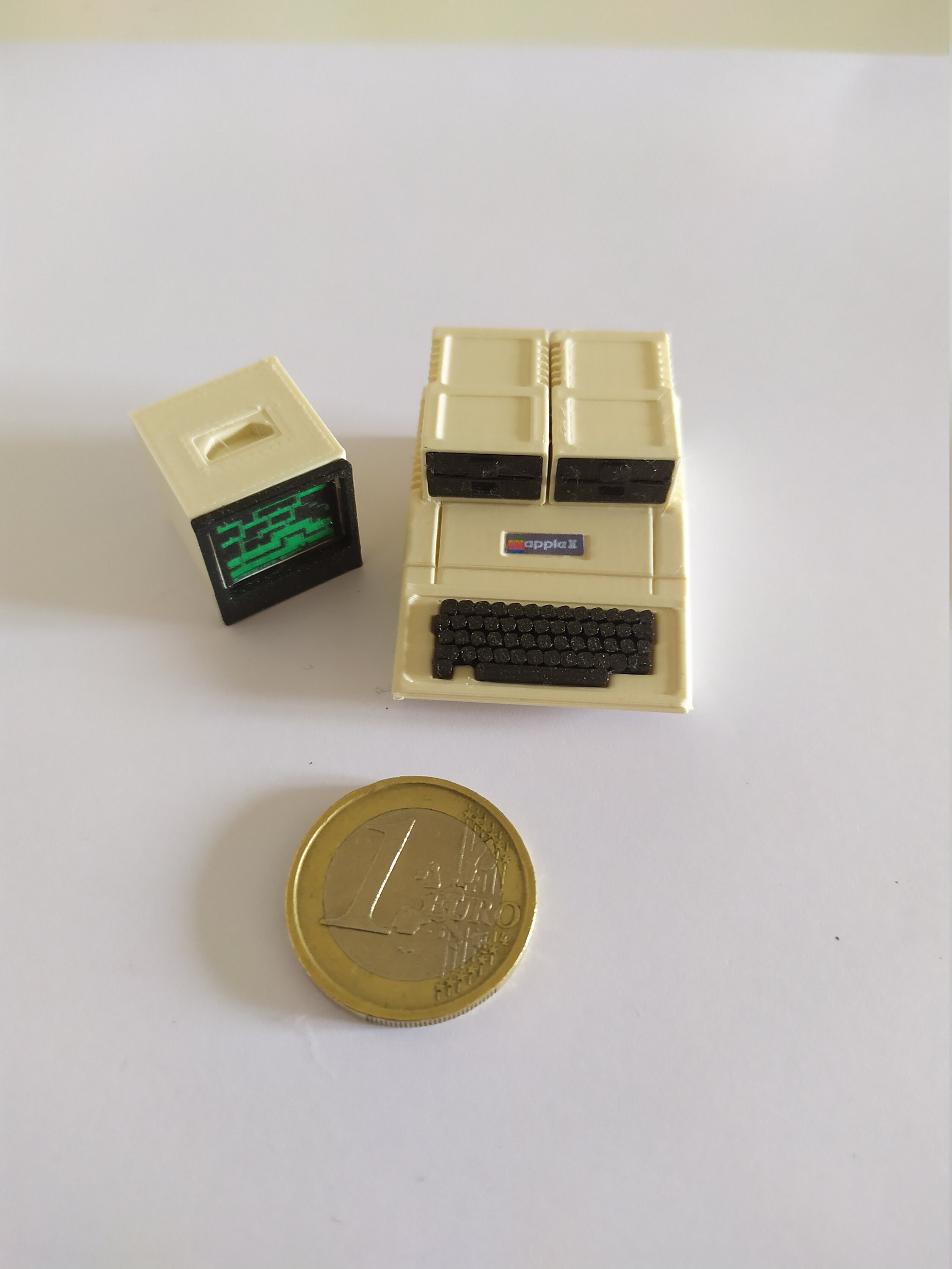 Doll House Retro Computers Miniature 1:12 Scale - Etsy