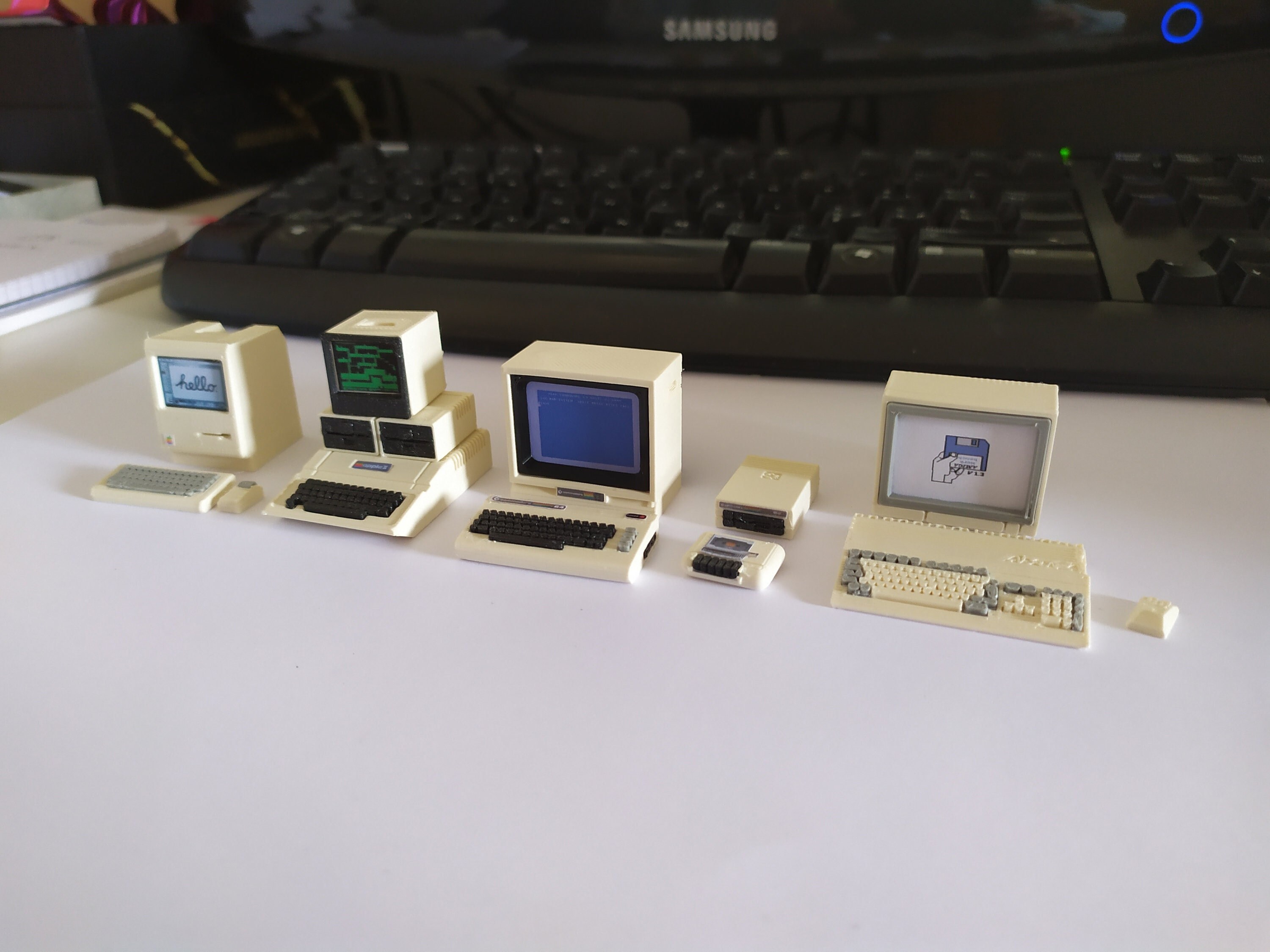 Doll House Retro Computers Miniature 1:12 Scale - Etsy