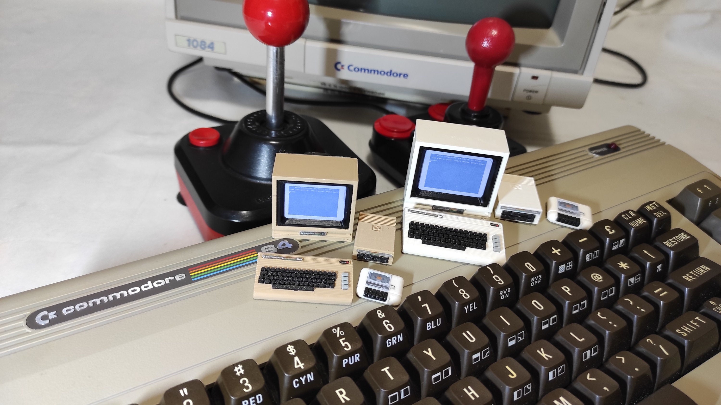 Commodore 64 Miniature C64 Retro Computer 8 Bit - Etsy