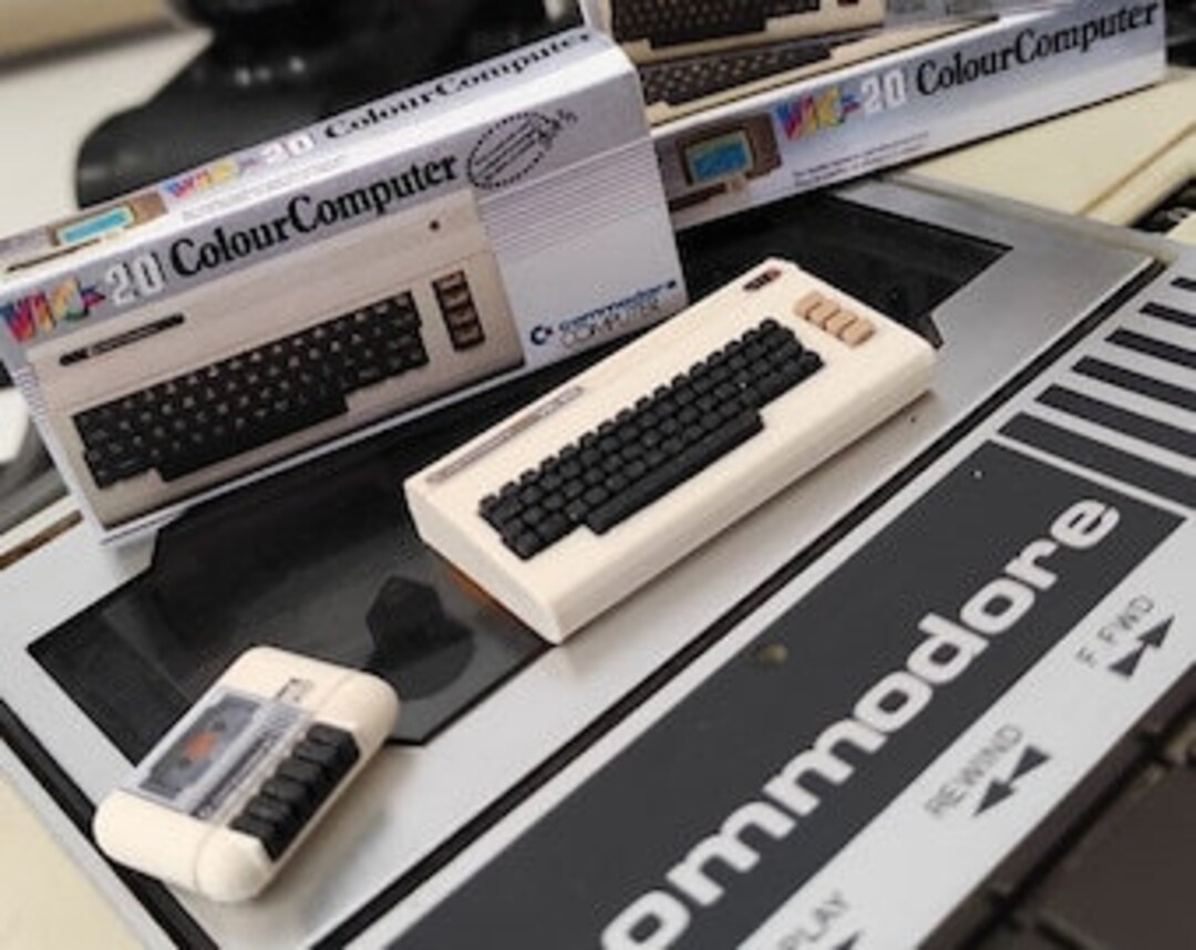 Commodore VIC20 Miniature - Etsy