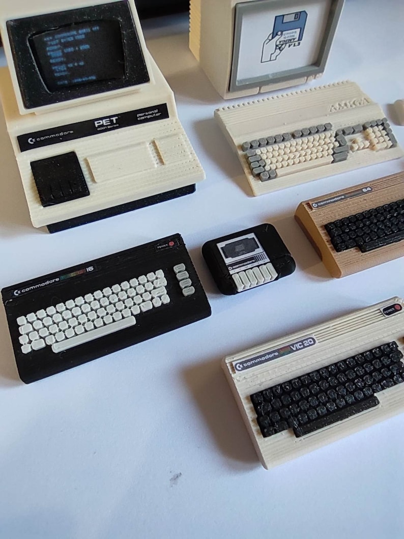 SET Commodore Computers 5 Retro Computers Miniatures - Etsy