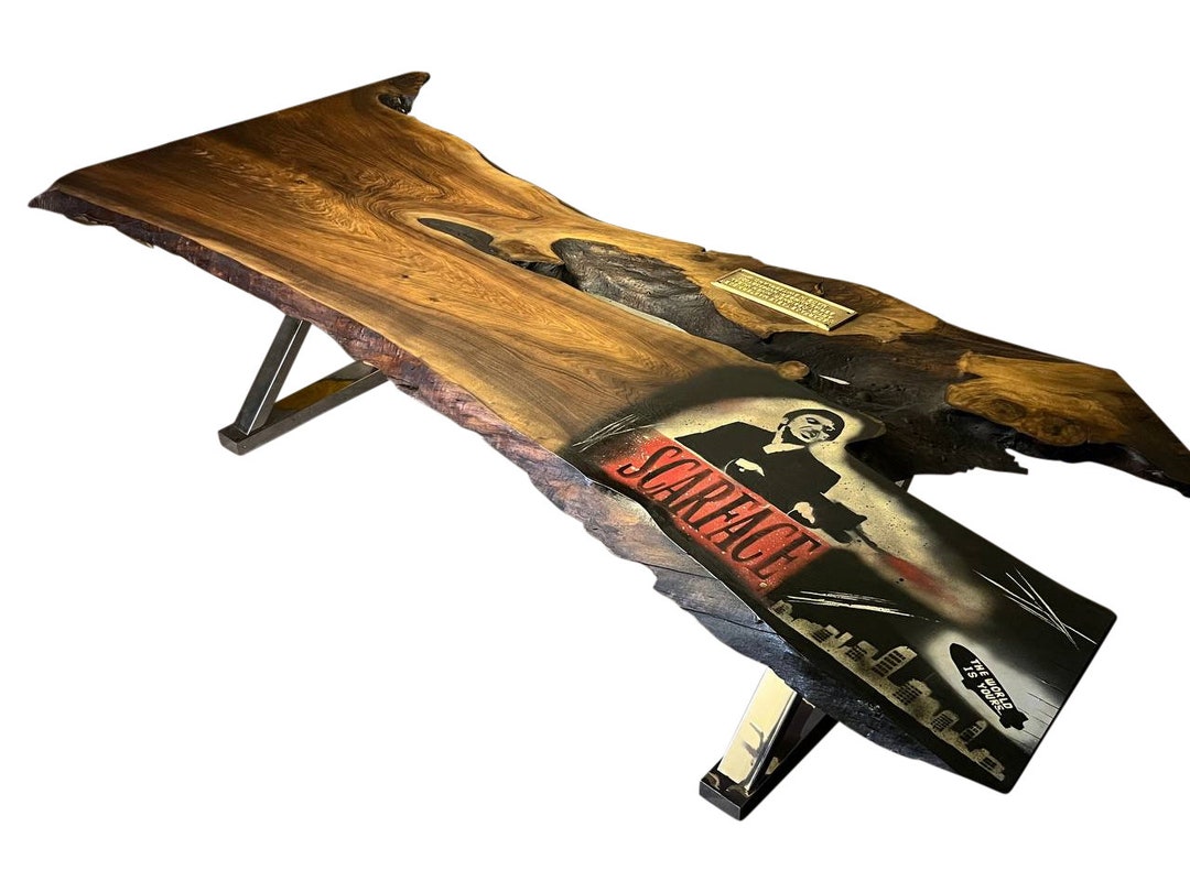 SCARFACE MASTERPIECE Dining Table - Etsy.de