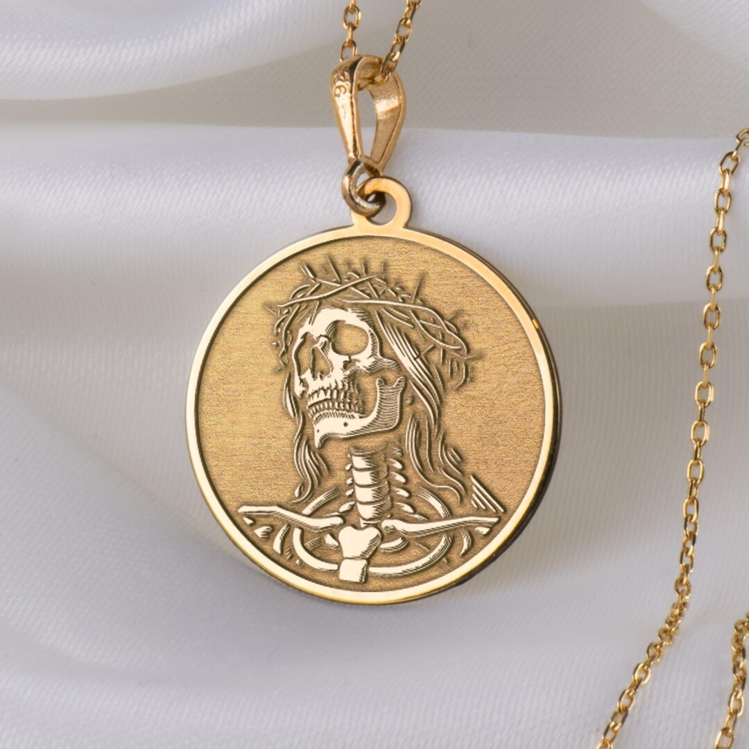 14K Solid Gold Crowned Skeleton Necklace, Barbed Wire Skull Pendant ...