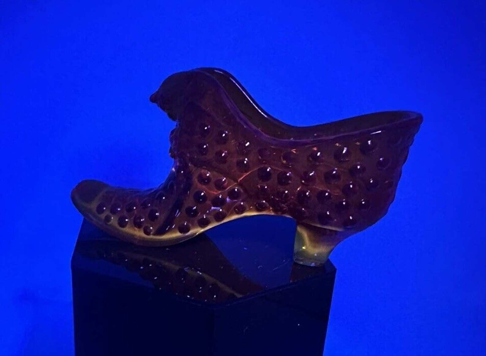 Vintage Fenton Glass Shoe Orange Amberina Hobnail Cat Head Slipper Glows Etsy