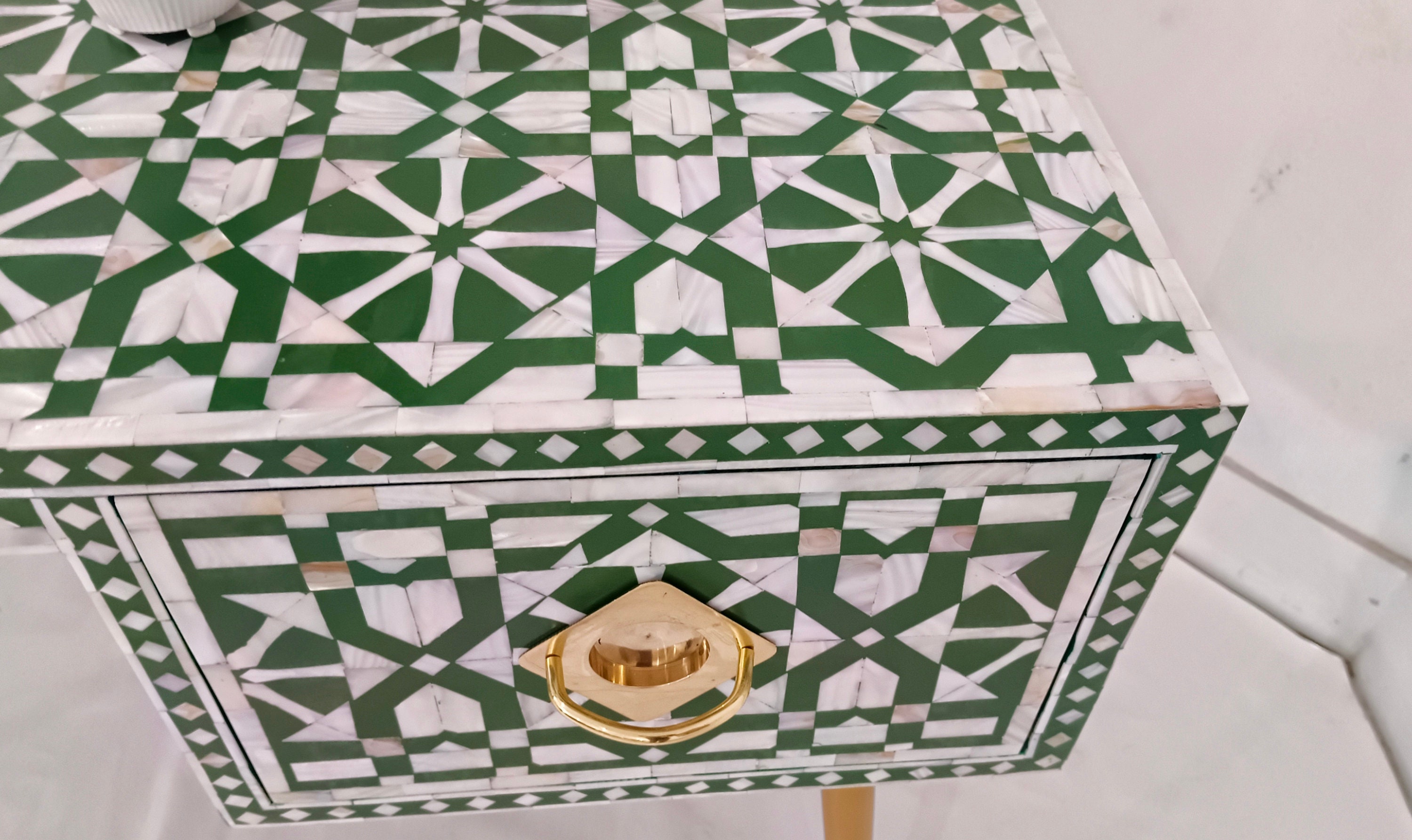 New Handmade Mother of Pearl Inlay Work Desk, Mop Inlay Laptop Table ...