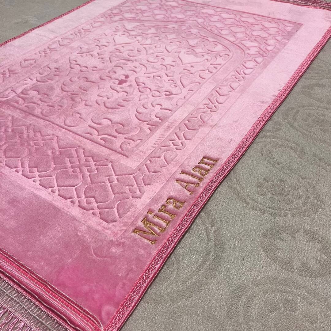 Custom Plush Prayer Rug Velvet Quran Pearl Prayer Beads Muslim Gift Set ...