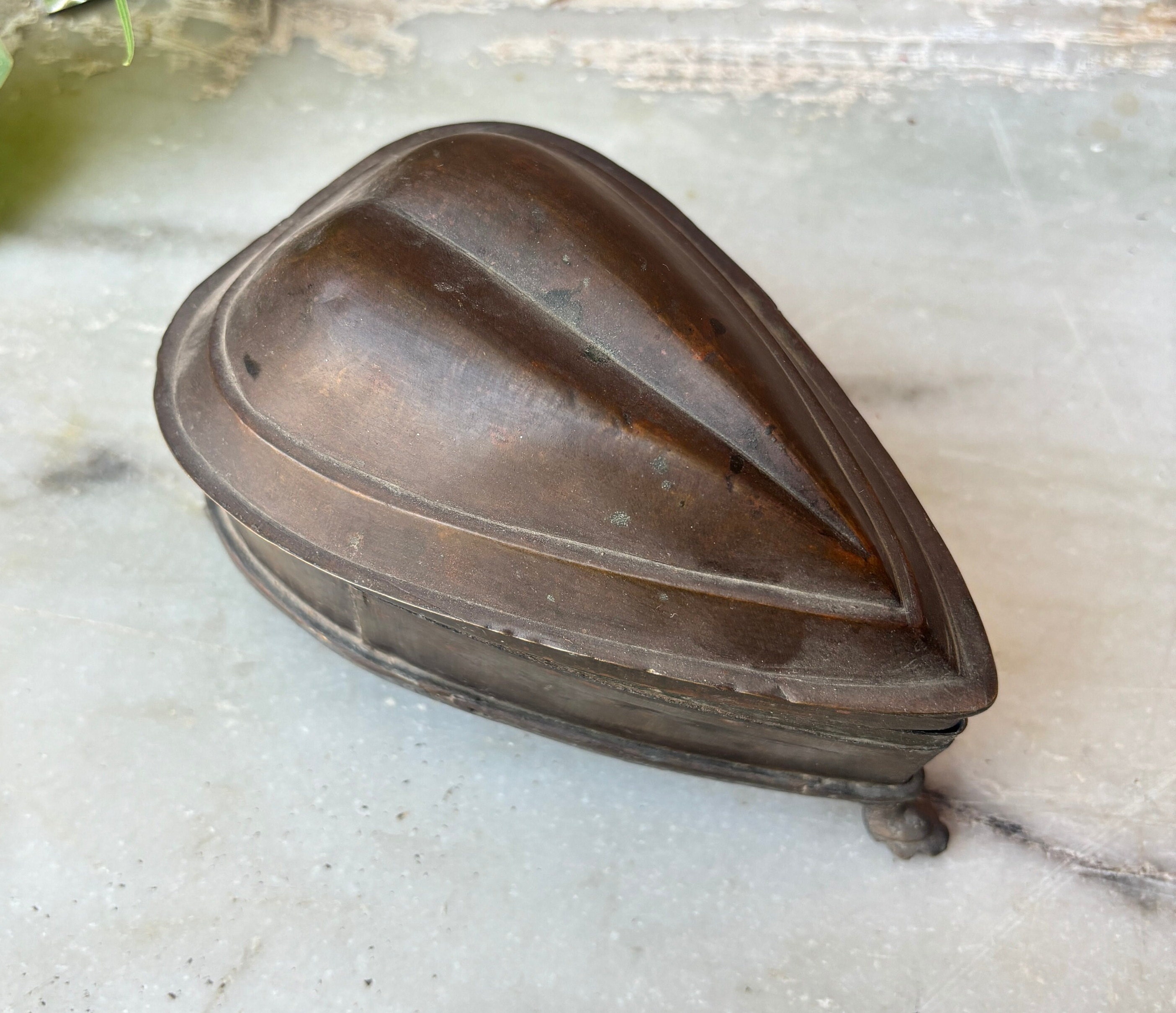 Old Bronze Nut Box With Lid, Dual Compartment Paan Box, Supari Brass ...