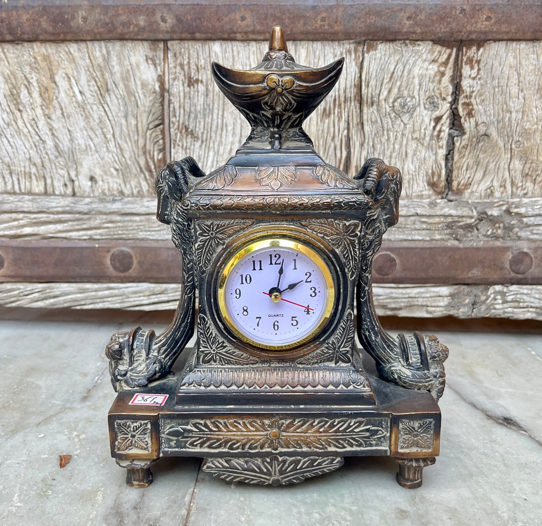 Bronze Roman Counting Tabletop Clock, Vintage Style Stand Clock, Unique ...