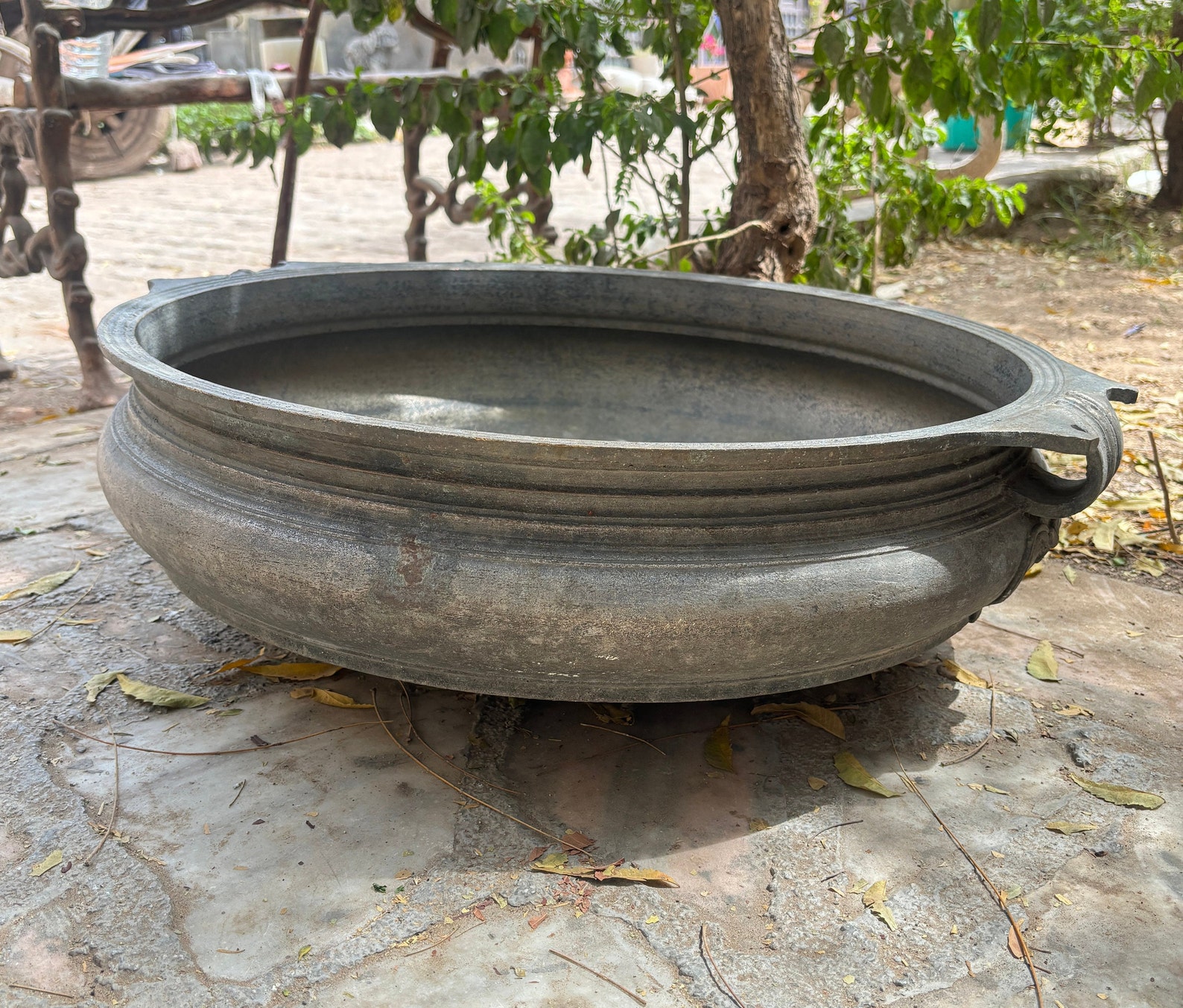 Urli Decor, Collectible Kerala Uruli, Decorative Floating Flowers ...