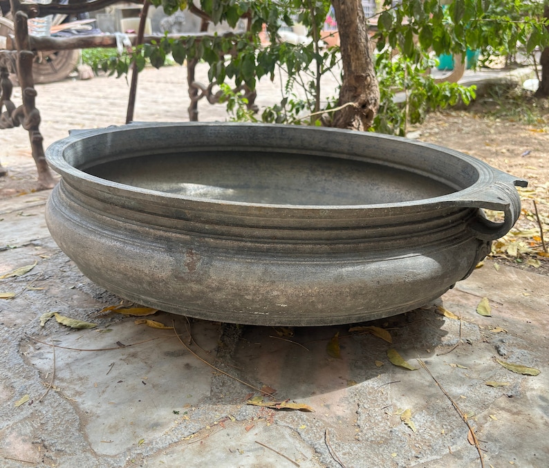 Urli Decor, Collectible Kerala Uruli, Decorative Floating Flowers ...