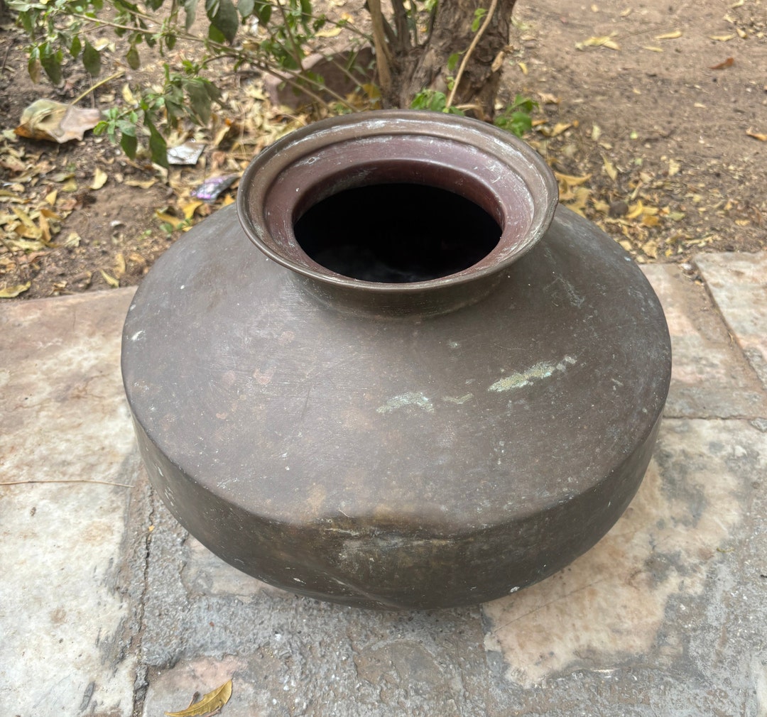 Bronze Water Storage Pot, Vintage Collectible Piece, Designer Pot ...