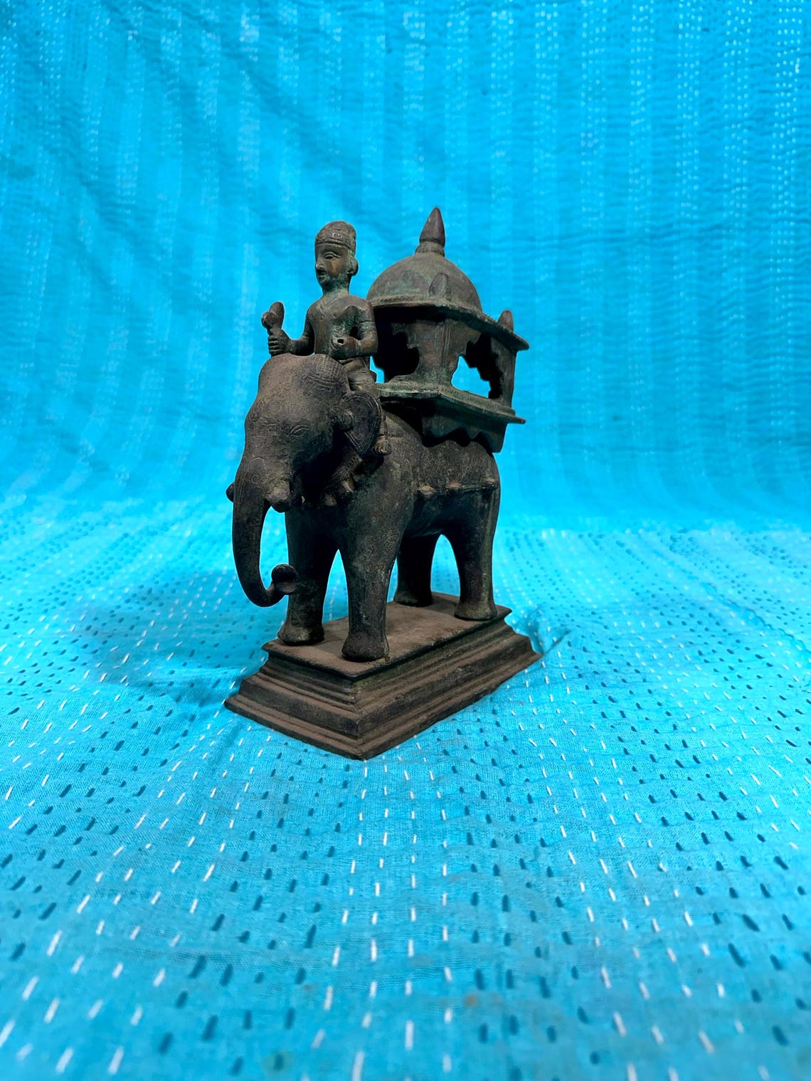 Elephant of King, Bronze Elephant Riding Man Statue, Old Elephant Art ...