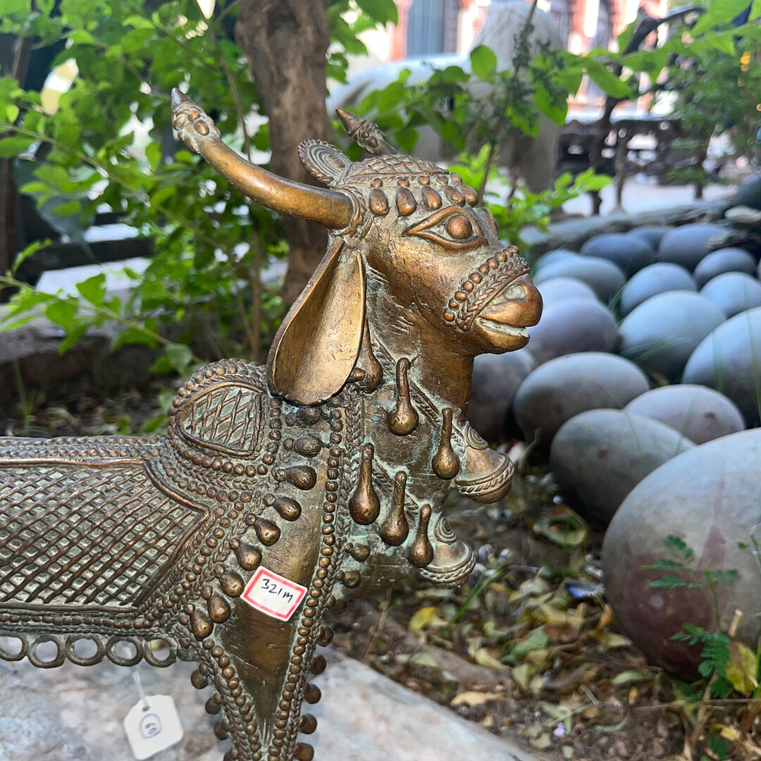 Tribal Nandi Vintage Sculpture, Nandi Figurine, Hand Carved Nandi ...