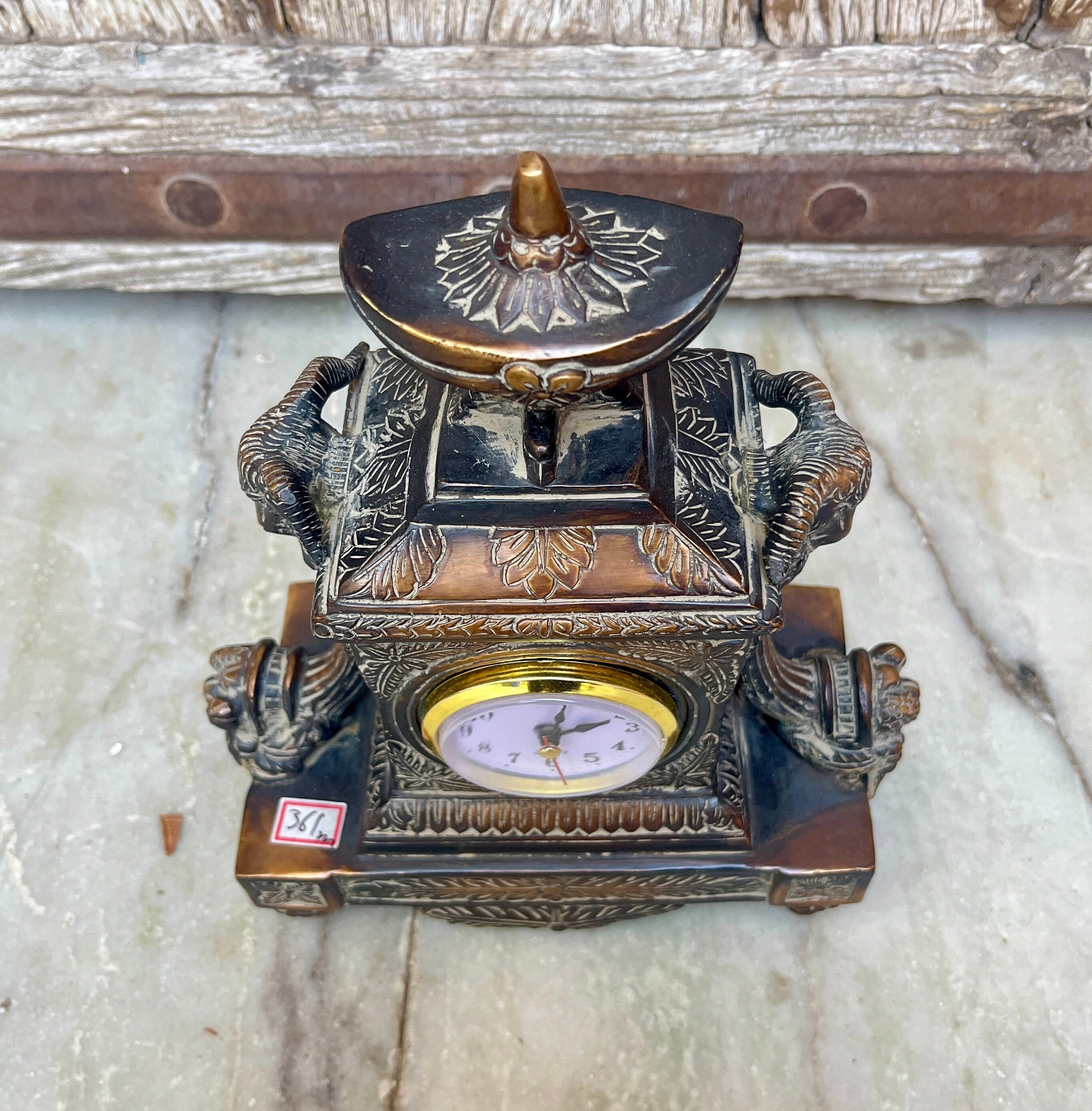 Bronze Roman Counting Tabletop Clock, Vintage Style Stand Clock, Unique ...