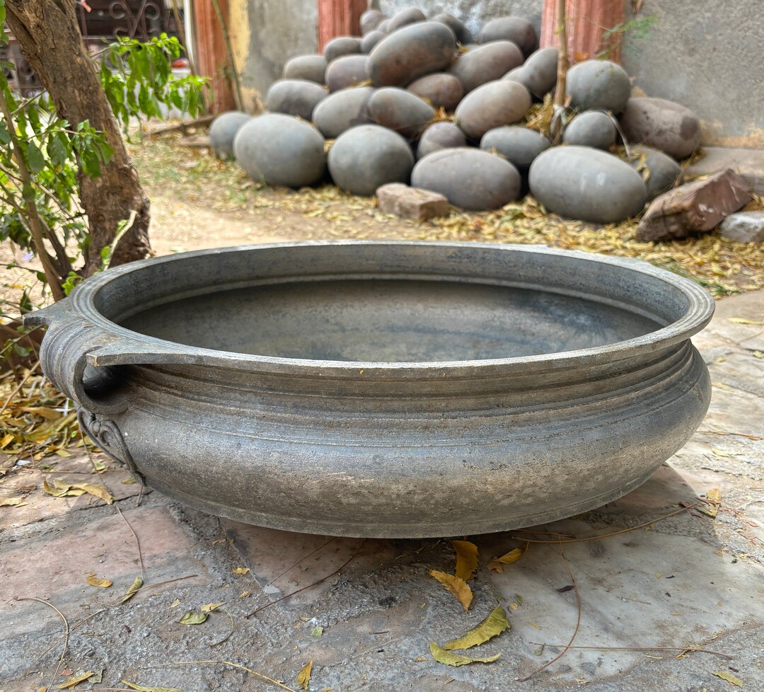 Urli Decor, Collectible Kerala Uruli, Decorative Floating Flowers ...