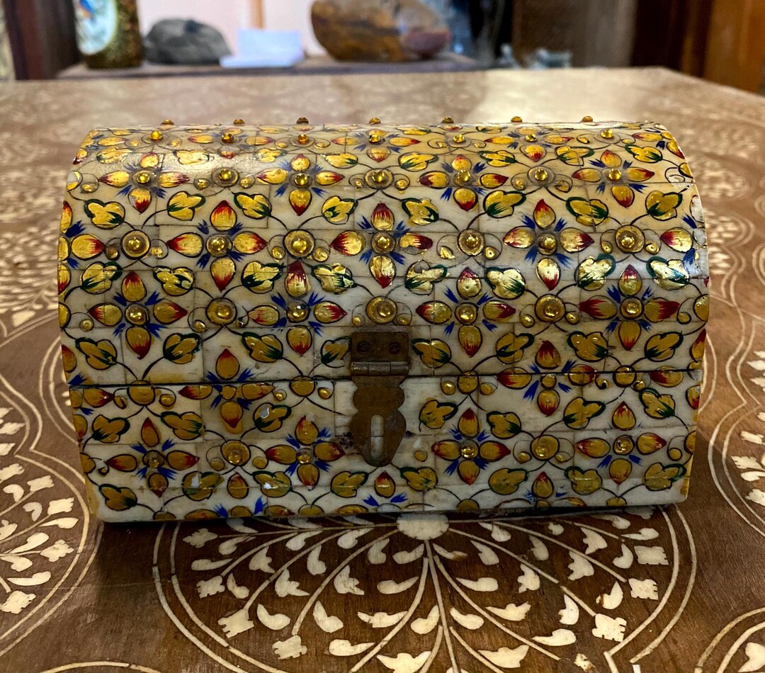 Floral Design Bone Inlay Box , Storage Box, Bone Inlaid Box ...