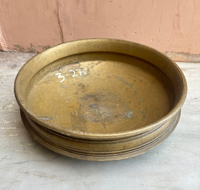 Old Pure Brass Round Urli Bowl, Indian Brass Art, Urli Decor, Ethnic ...