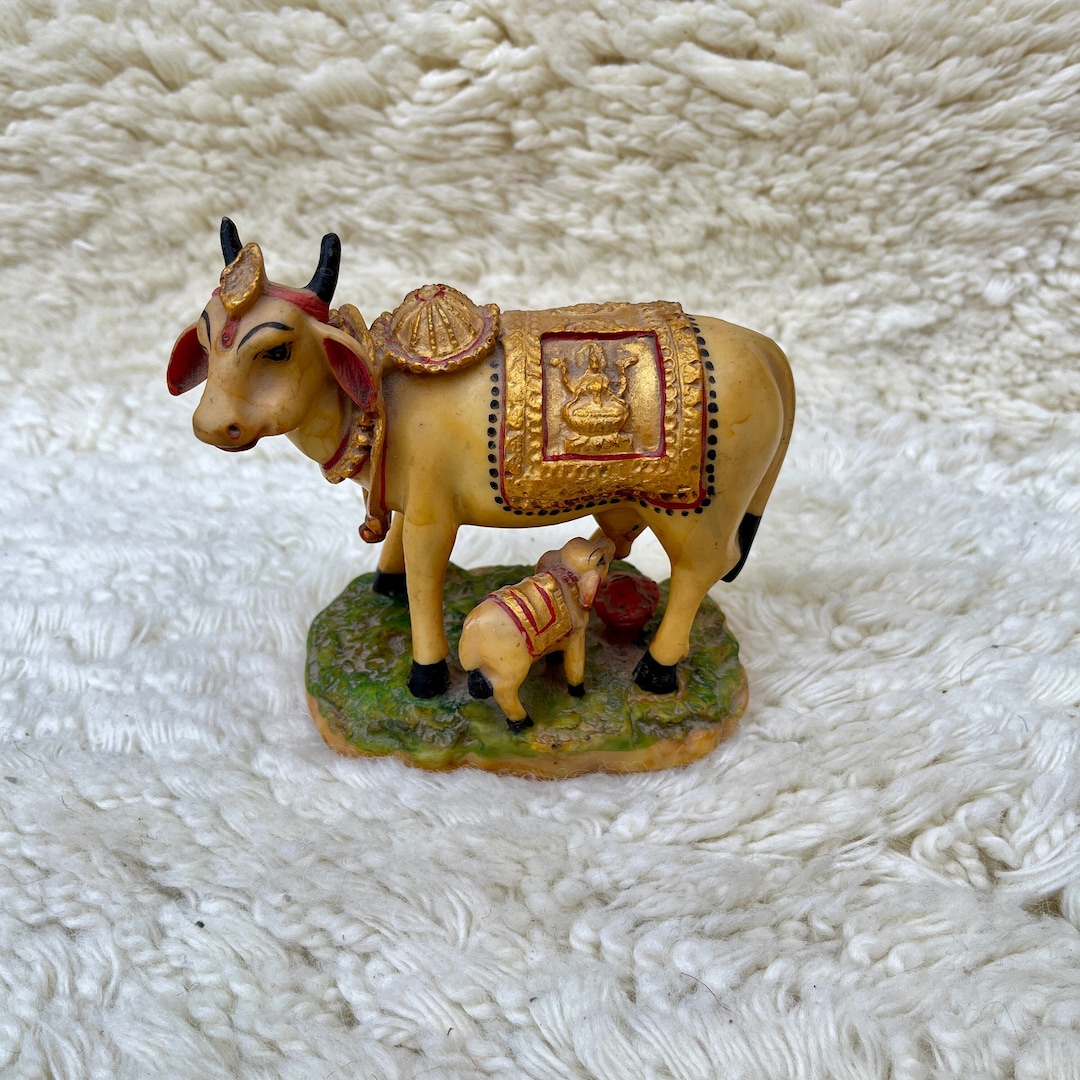 Kamdhenu Cow and Calf Idol,holy Cow of Wishes & Desires,hindu Deity ...