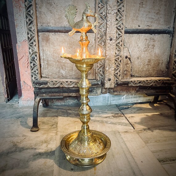 Traditional Oil Lamp Kerala Nilavilakku / Kerala Traditional Bronze