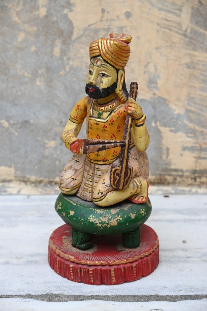 Wooden Indian Ethnic Art, Hand Painted Rajasthani Sitting Musician Man ...