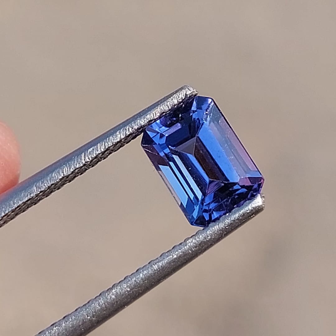 Unheated Tanzanite Faceted Octagon Shape Size 75 MM Wieght 1.25 Carats ...