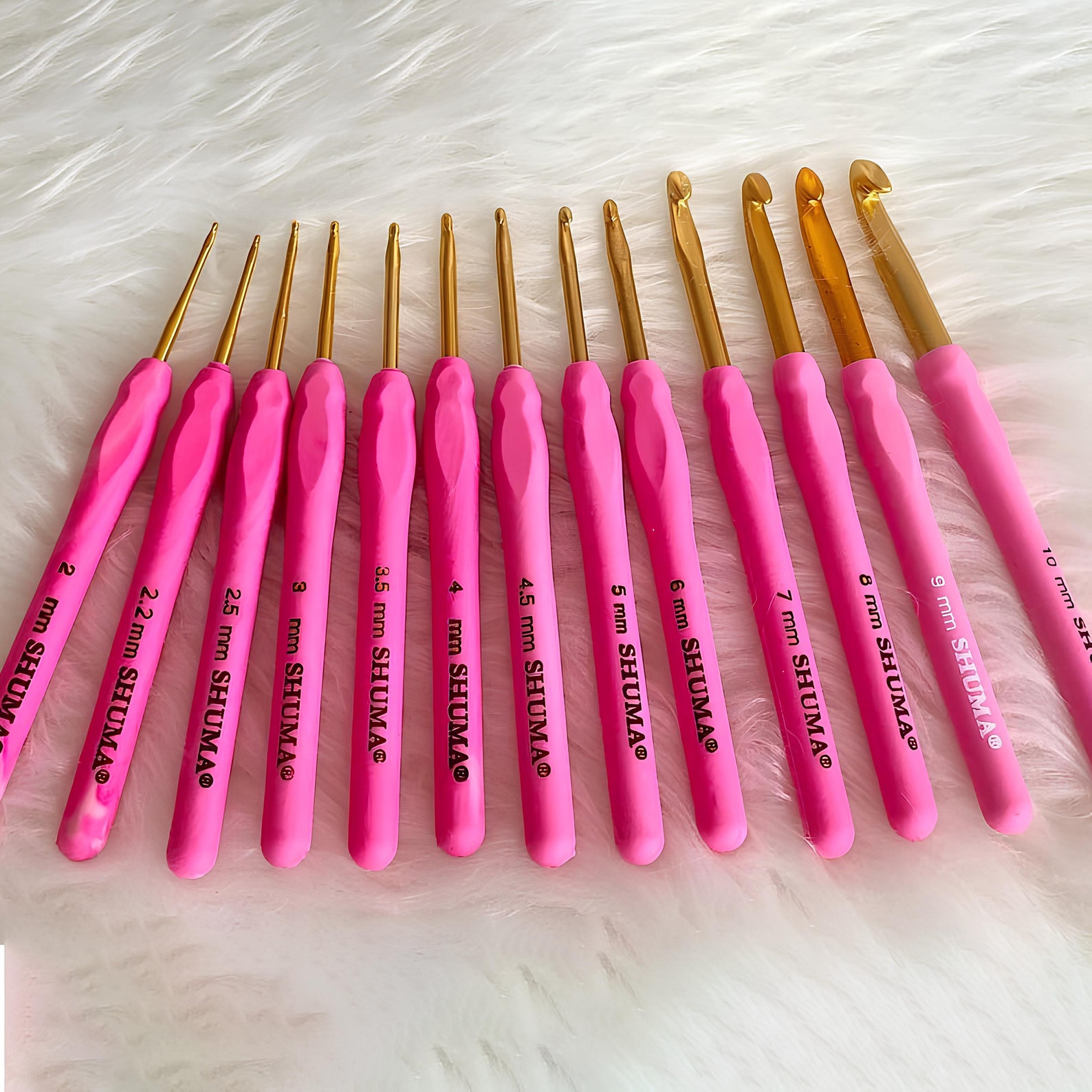 Set of 3 Crochet Hook Set for Amigurumi Hooks Shuma Pink Hook for ...