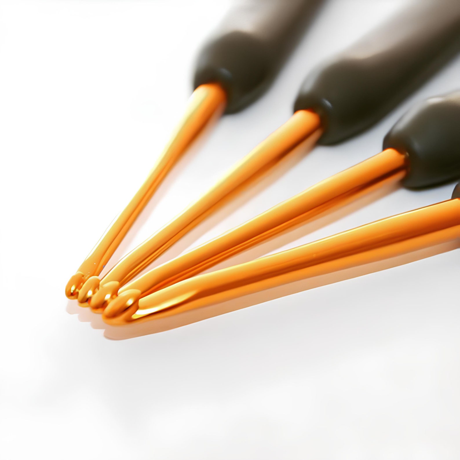 Set of 3 Tulip Etimo Mind Crochet Hook Set for Amigurumi Hooks Black ...