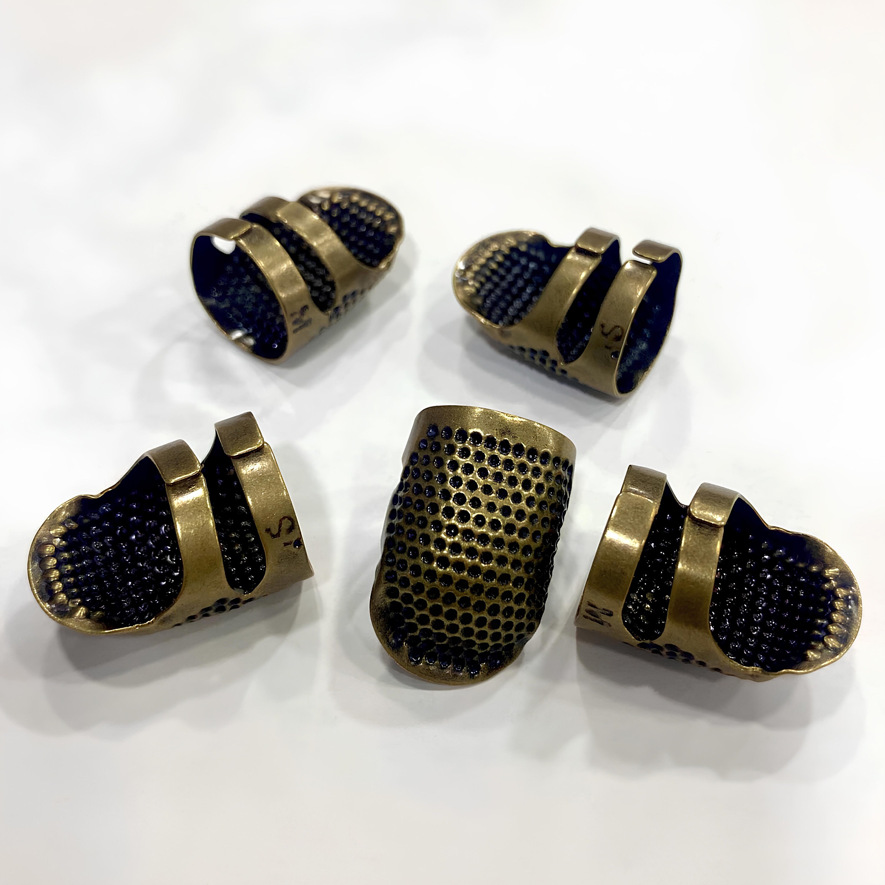 Sewing Thimble Finger Protector Finger Metal Shield Protector Pin ...