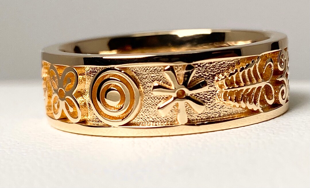 Custom Gold Adinkra Wedding Band - Etsy