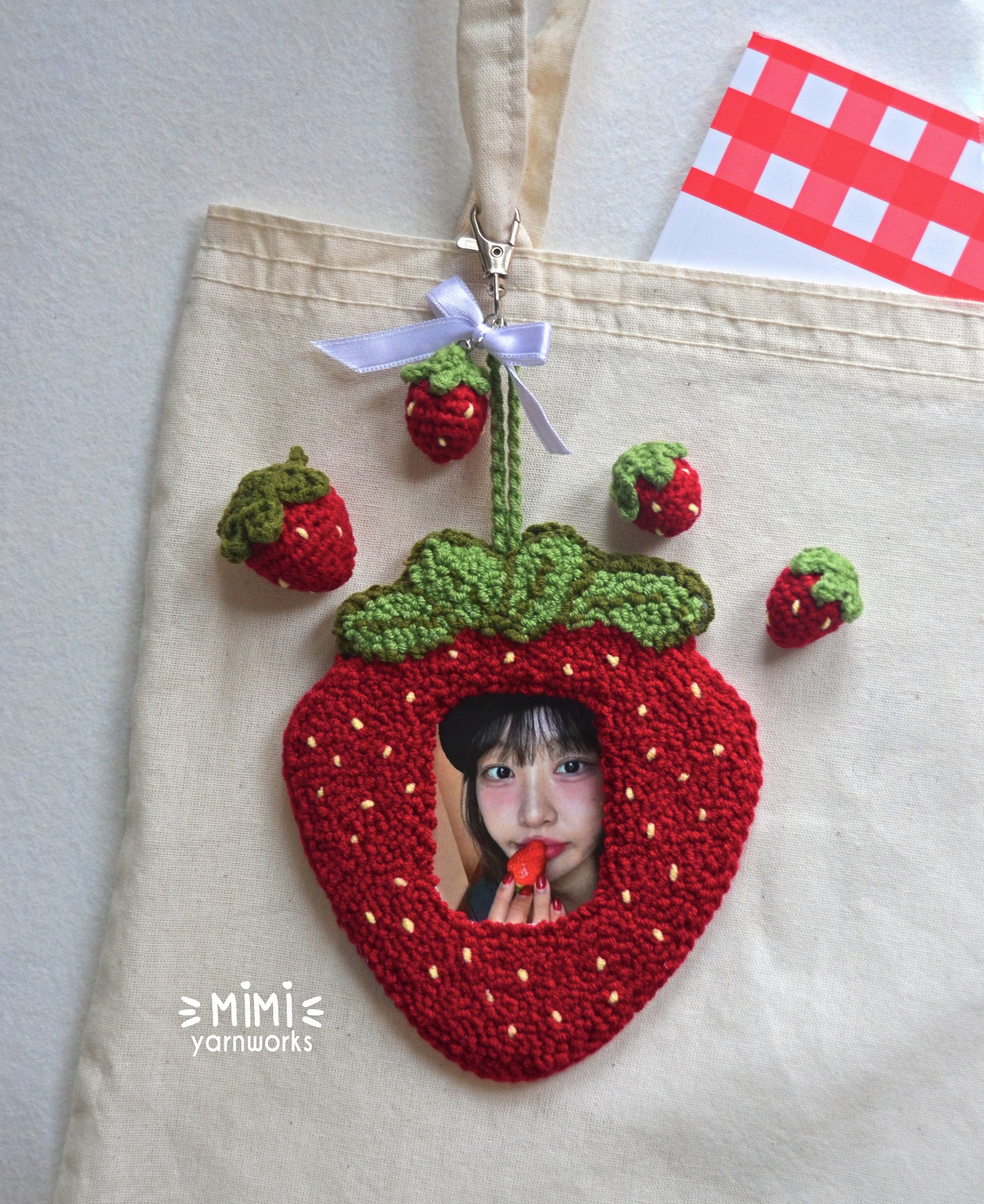 Strawberry Photocard Holder Ornaments REMAKE / Hand Tufted Punch Needle ...