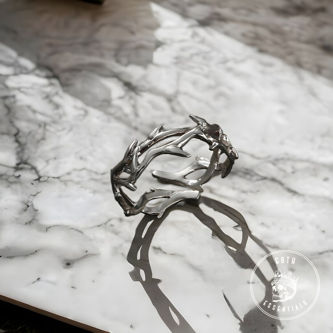 Minimalist Silver Gothic Thorned Crown Adjustable Ring Open Adjustable ...