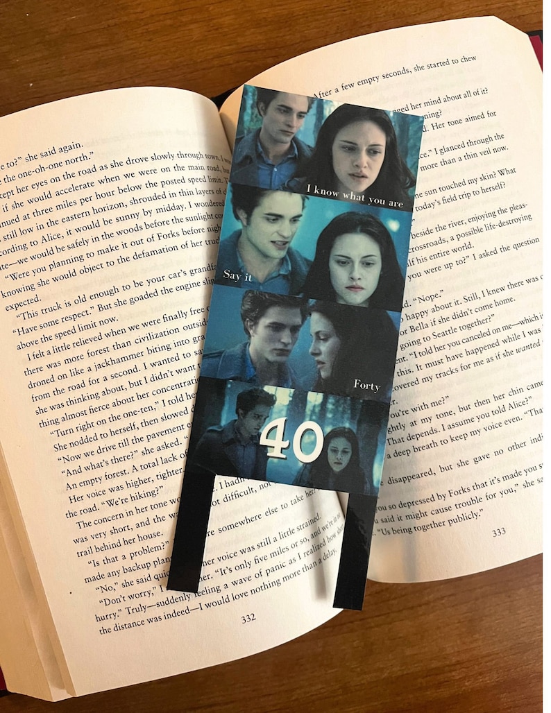 Twilight Cake Topper, Bookish, Twilight Saga, Custom Cake Top, Team ...