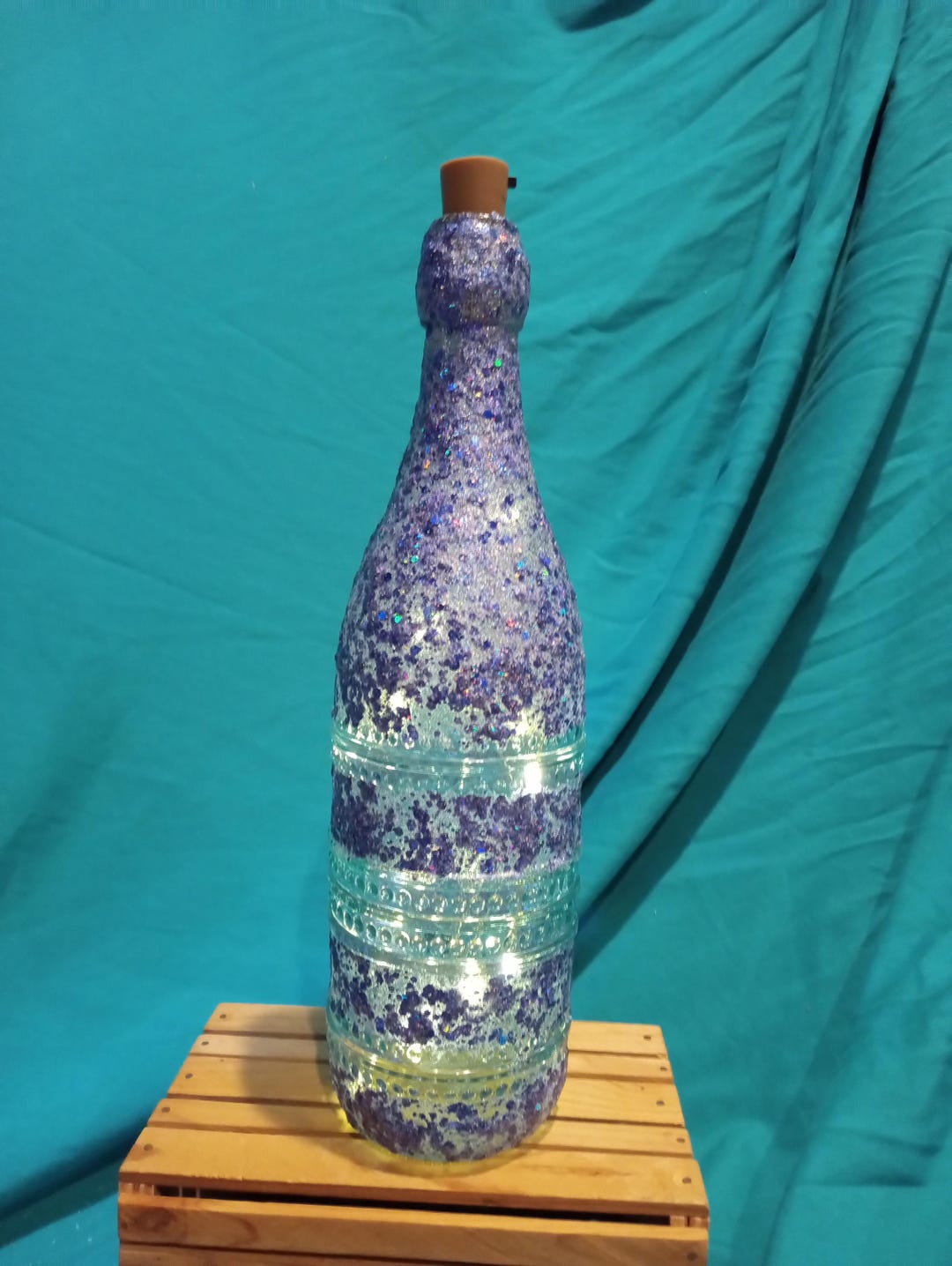 Illuminated Textured Glitter Burst Bottle - Etsy