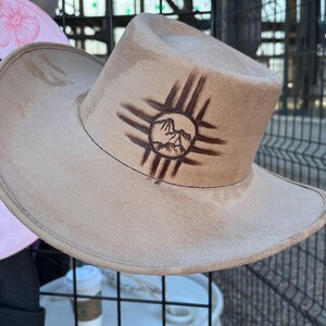 Hand-burned Gambler Cowboy Hat – Zia & Sandia Mountains Design ...