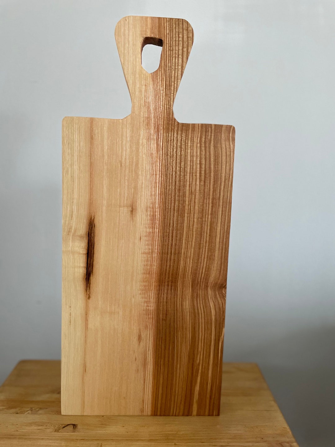 Live Edge Oak Charcuterie Cheese Board - Rustic Wooden Serving Platter ...