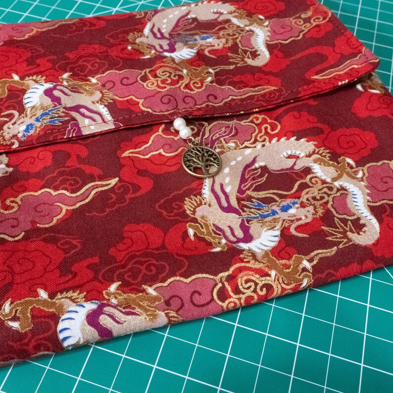 Japanese Dragons Red Rune/tarot Card Holder With Magnetic Snap ...