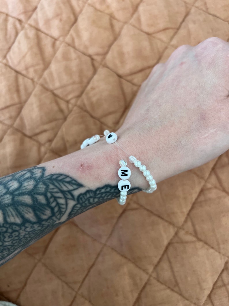 Taylor Swift Eras Tour | 'invisible String' Friendship Bracelet - Etsy